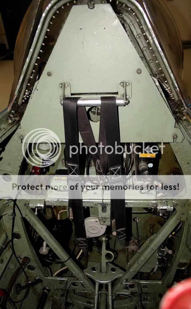 Sutton harnesses for the Spitfire - Aircraft WWII - Britmodeller.com