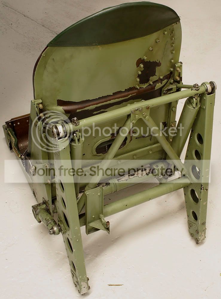 Sutton harnesses for the Spitfire - WWII - Britmodeller.com